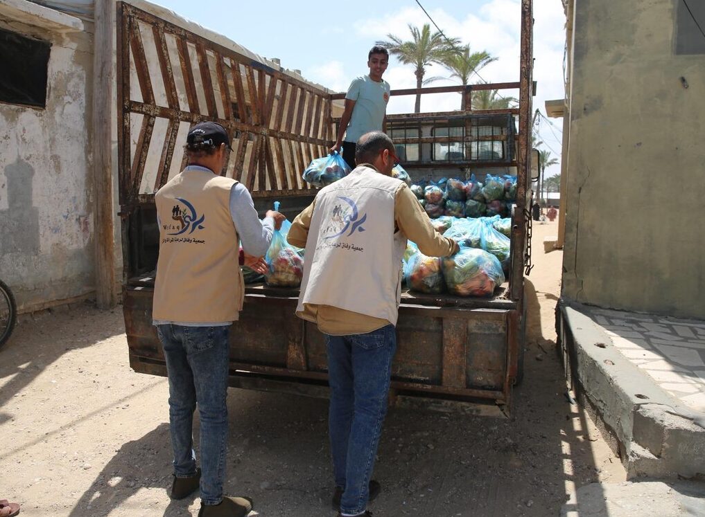 Principled aid delivery must resume at scale immediately to prevent ...